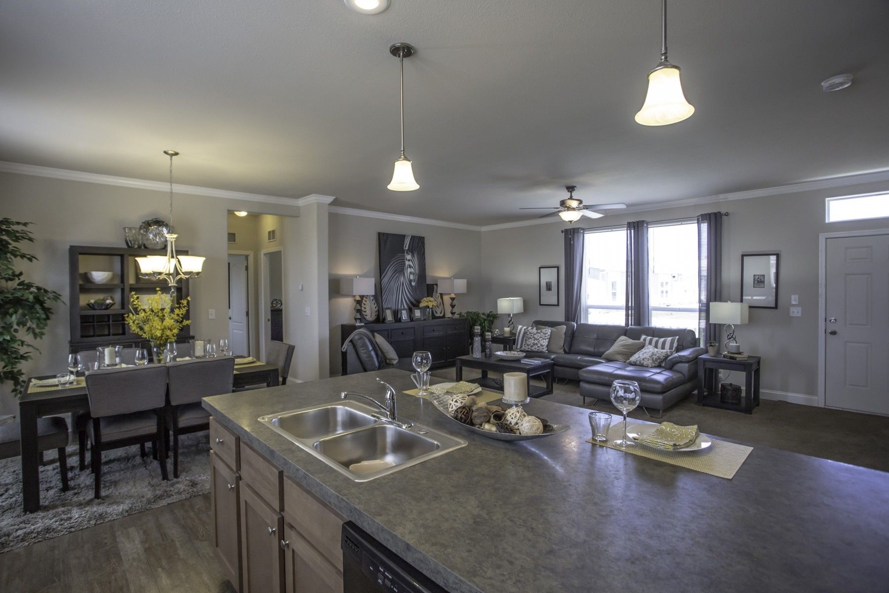 Secret Cove 3 bed / 2 bath / 1620 sqft affordable home for $78900 ...