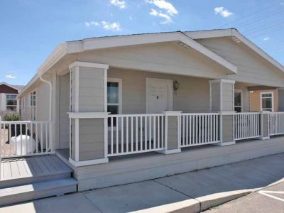 Champion Arizona 3 Bedroom Manufactured Home Farmhouse for $189739 ...